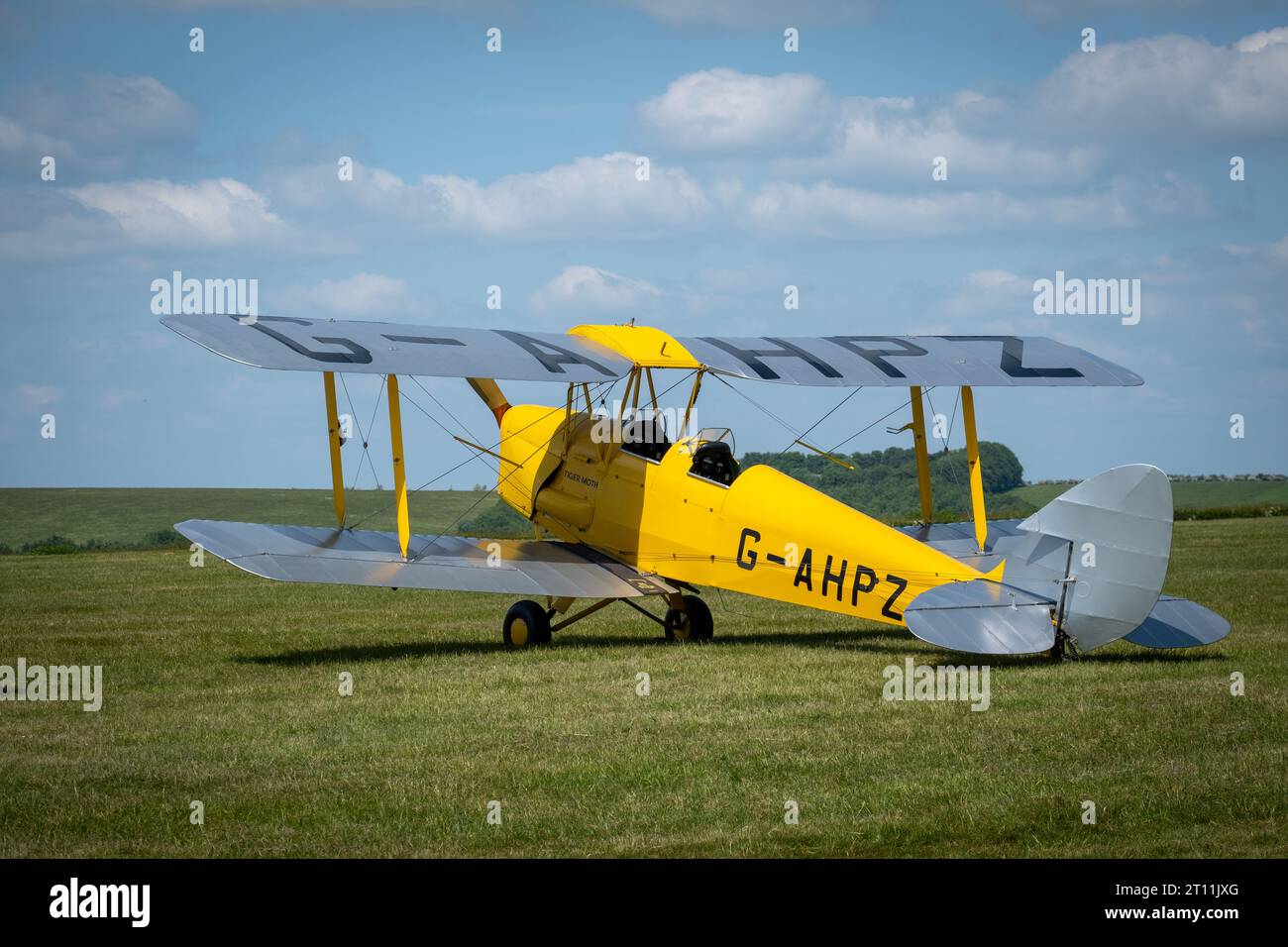 De Havilland Tiger Moth aircraft at Compton Abbas airfield in Dorset ...