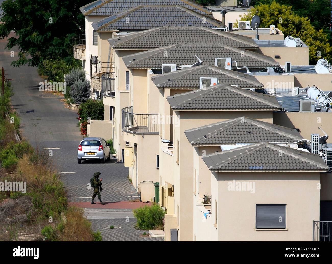 Khiam. 9th Oct, 2023. This photo taken from the Lebanese town of Khiam ...