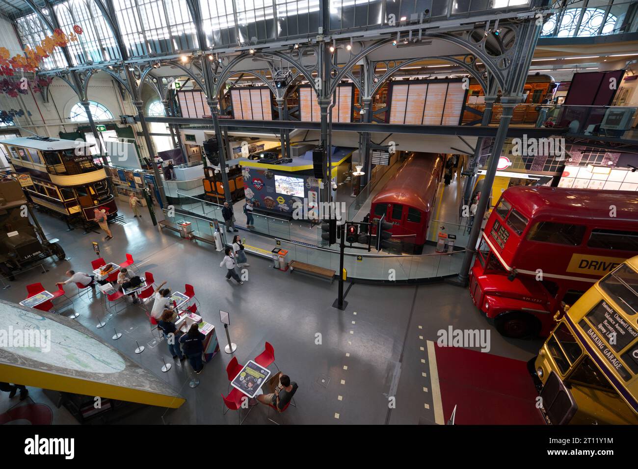 Tfl museum hi-res stock photography and images - Alamy