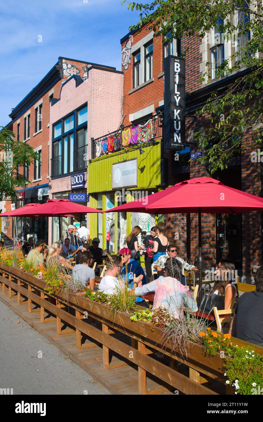Canada, Quebec, Montreal, Mont-Royal street, cafe, restaurant, people ...
