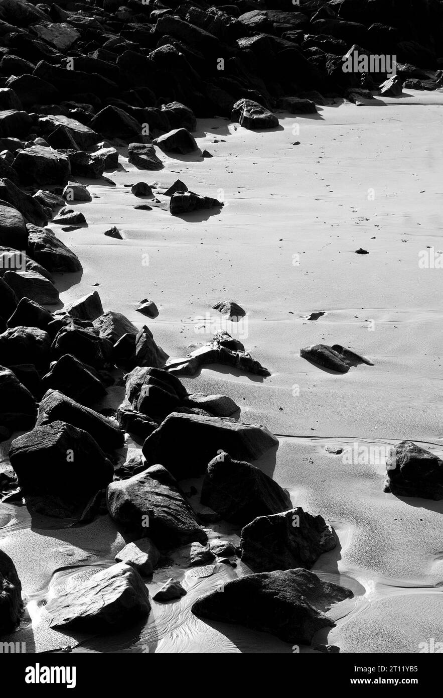 Beautiful landscape ocean rocks Black and White Stock Photos & Images ...