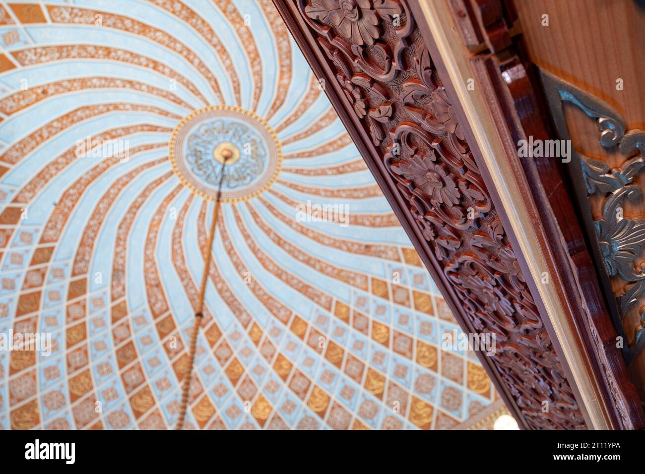 Masjid dome with names for allah Stock Photo - Alamy