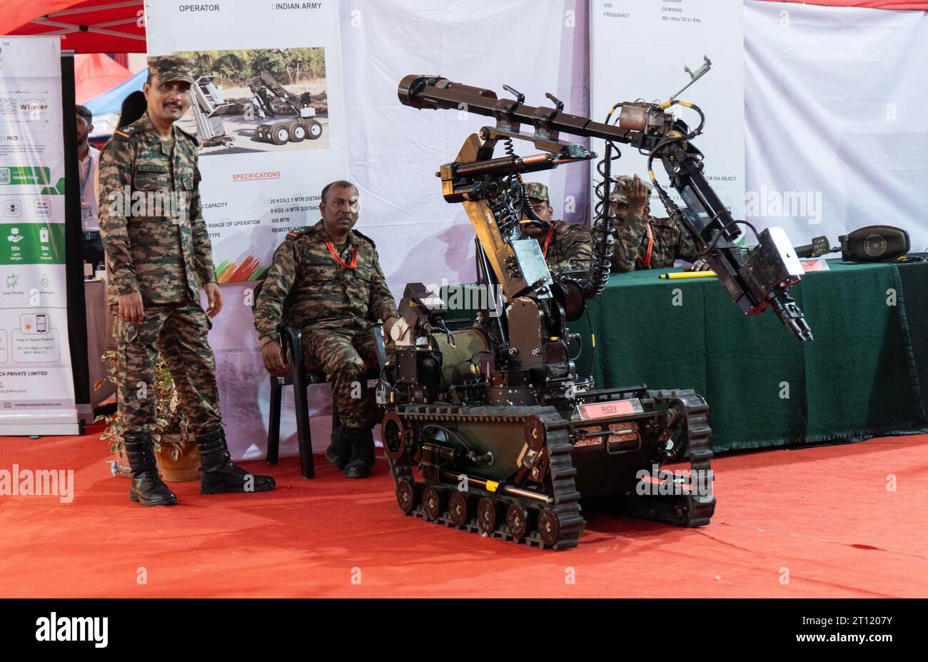 Latest defence artillery robot displayed at a stall during 'East Tech ...