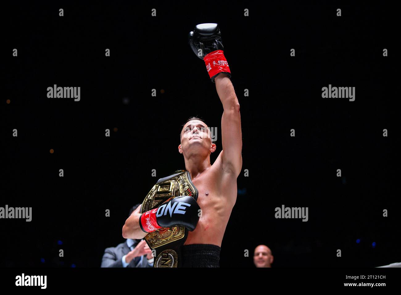 Jonathan di bella hi-res stock photography and images - Alamy