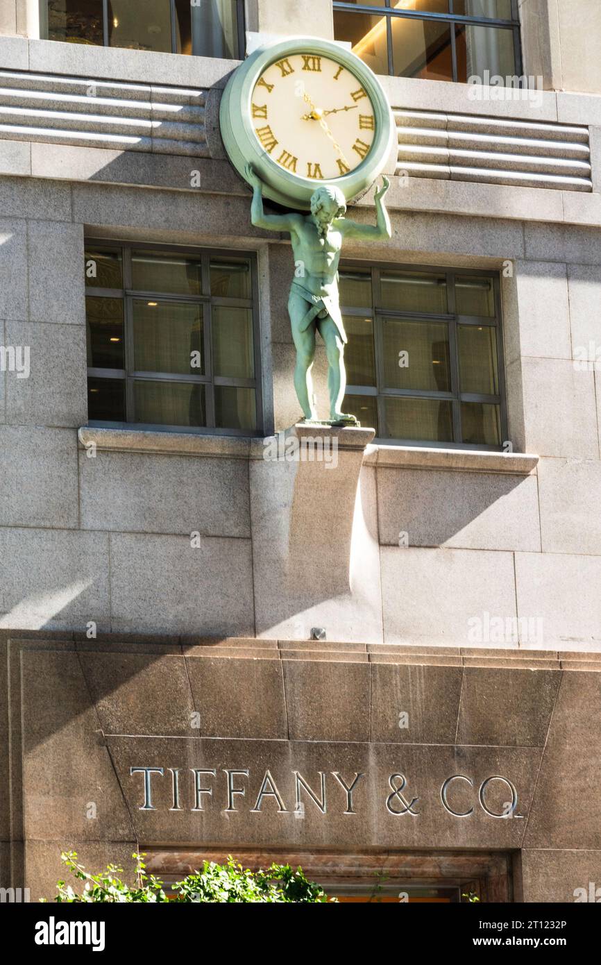 Tiffany's flagship store is located on Fifth Avenue in the heart of ...