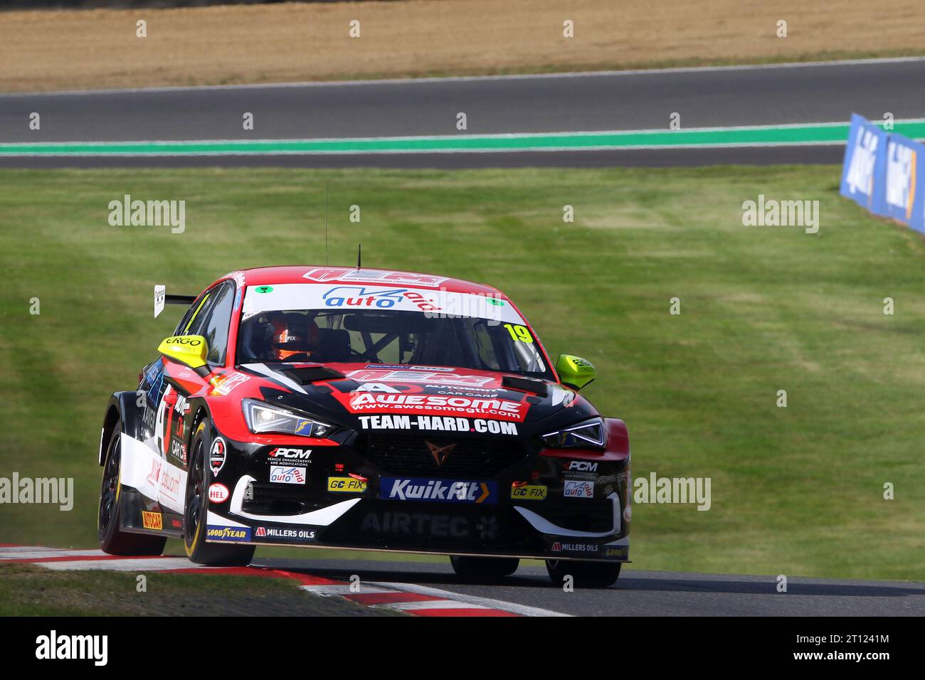 Bobby Thompson - Autobrite Direct with Millers Oils and Team Hard ...