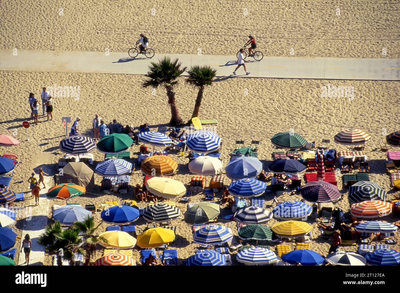 California beach club hi-res stock photography and images - Alamy