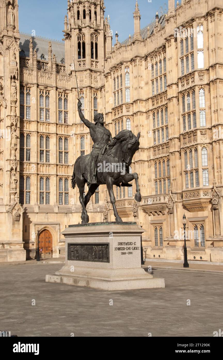 Statue of Richard the Lionheart (Richard I) in front of the Houses of ...