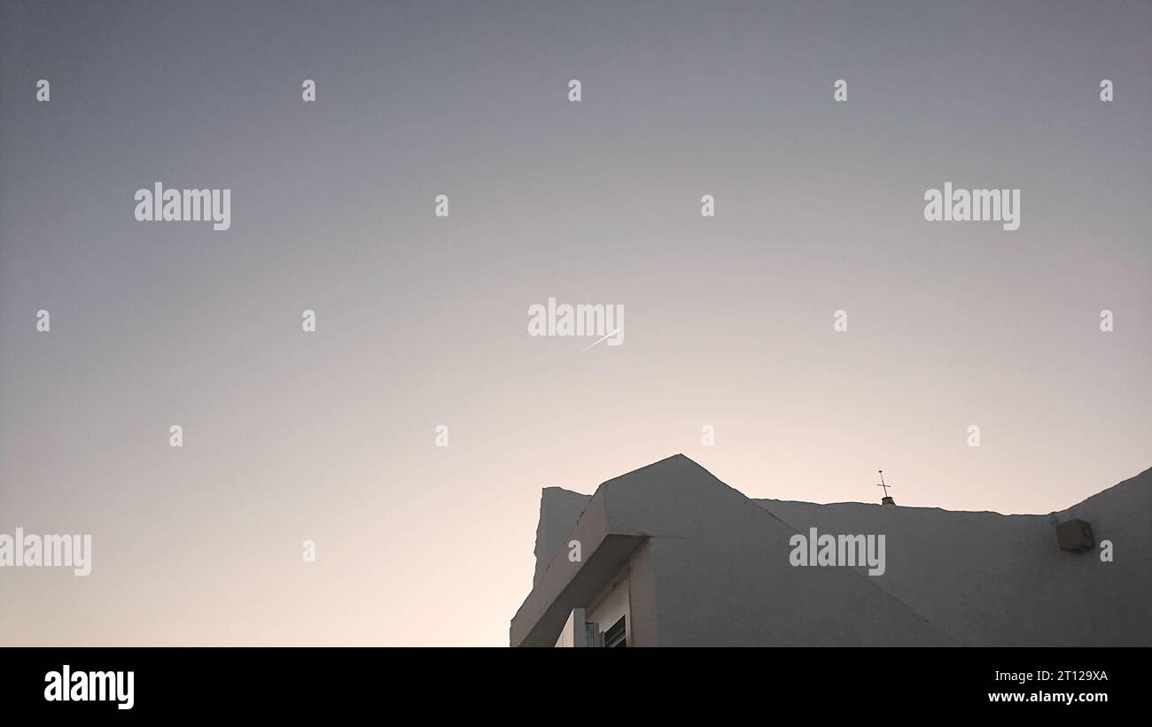 endless sky sunset Stock Photo - Alamy