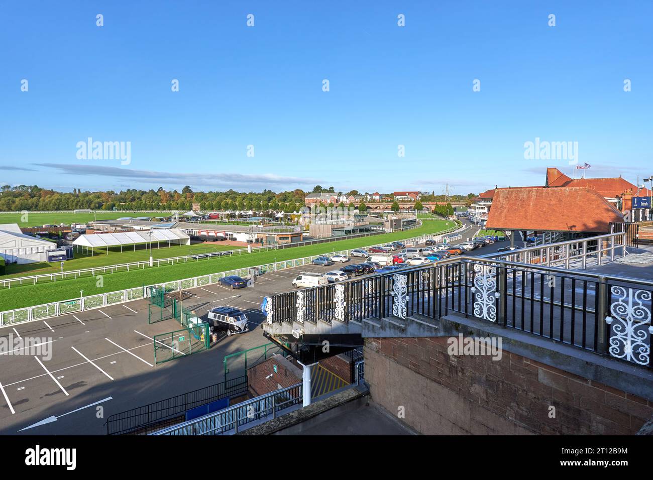 Chester uk chester racecourse hi-res stock photography and images - Alamy