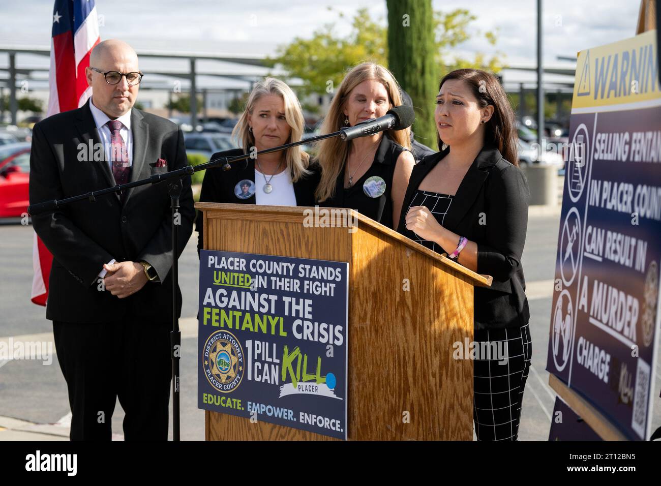 Roseville, CA, USA. 10th Oct, 2023. Jake Wolf listens to Regina Leah ...
