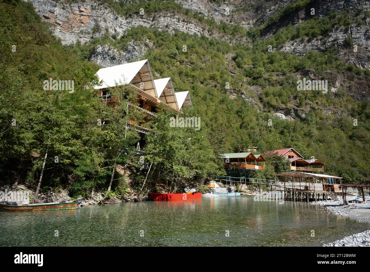 River Shala resort village on Lake Komani, northern Albania Stock Photo ...