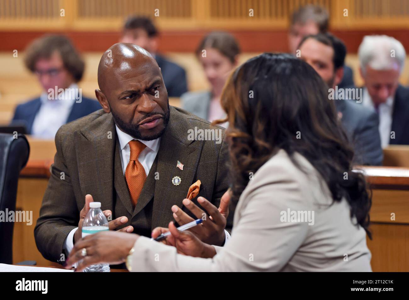 Special Prosecutor Nathan Wade, left, speaks with Fulton County ...