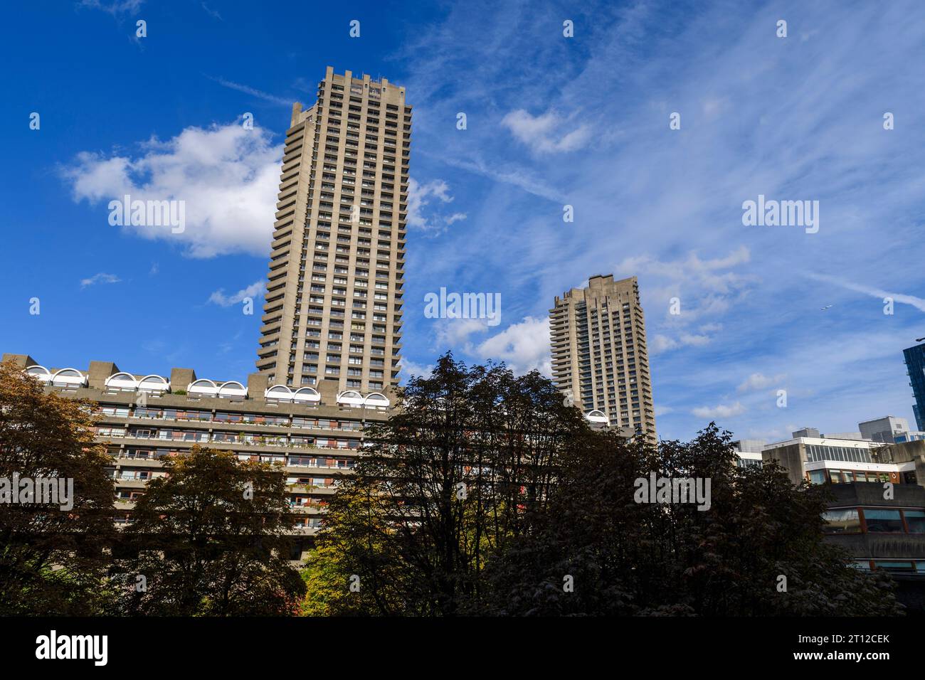 View of the Barbican Estate with the terrace apartment block of Defoe ...