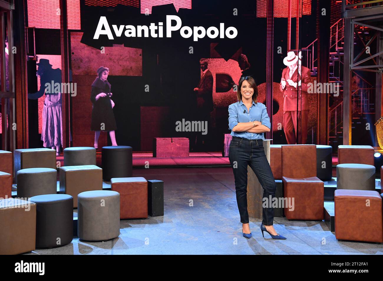 Avanti popolo hi-res stock photography and images - Alamy