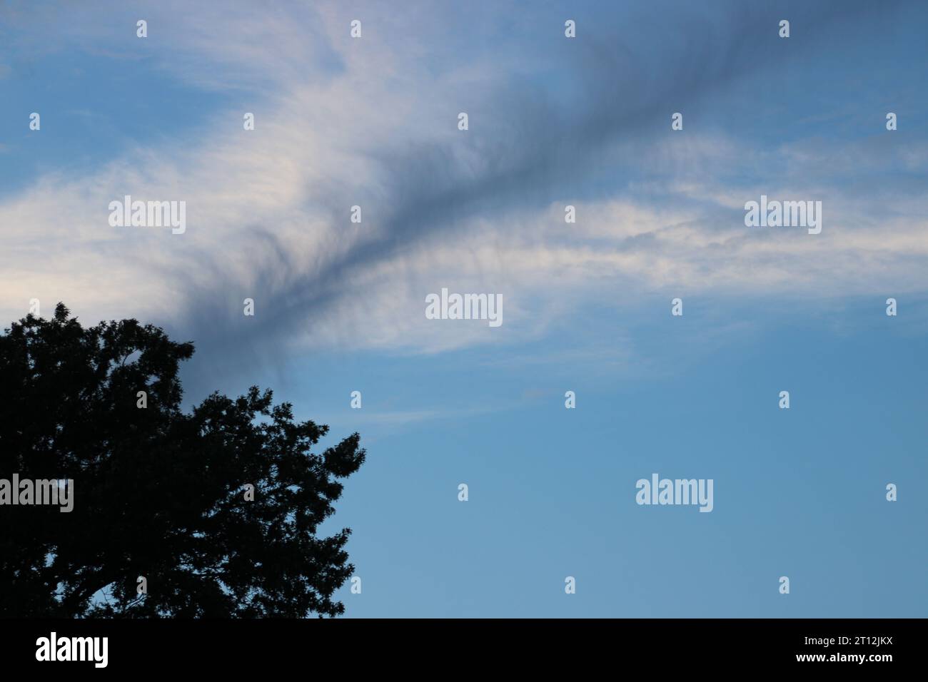 Below 54 degrees hi-res stock photography and images - Alamy