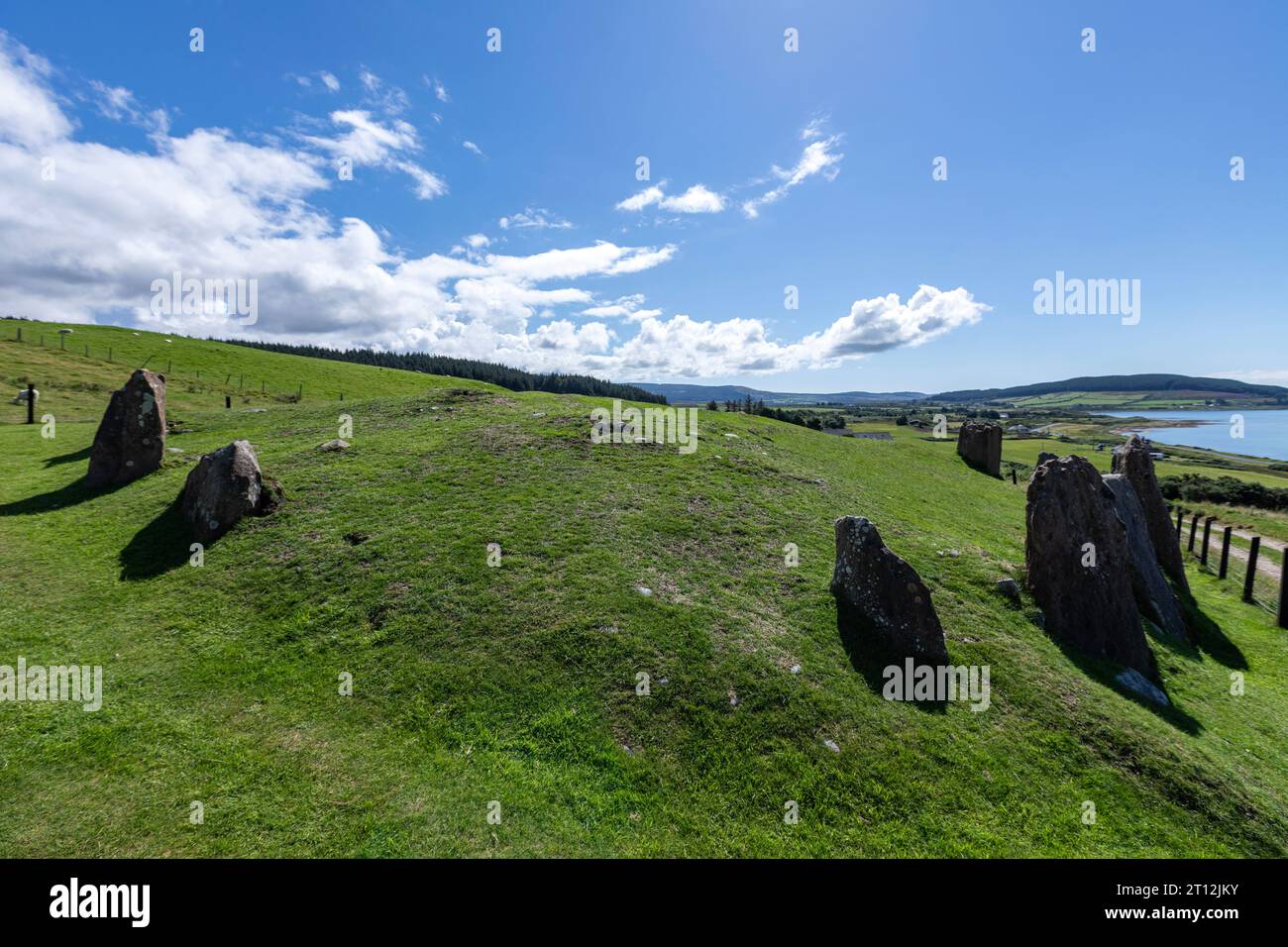 Circle of fifteen stones hi-res stock photography and images - Alamy