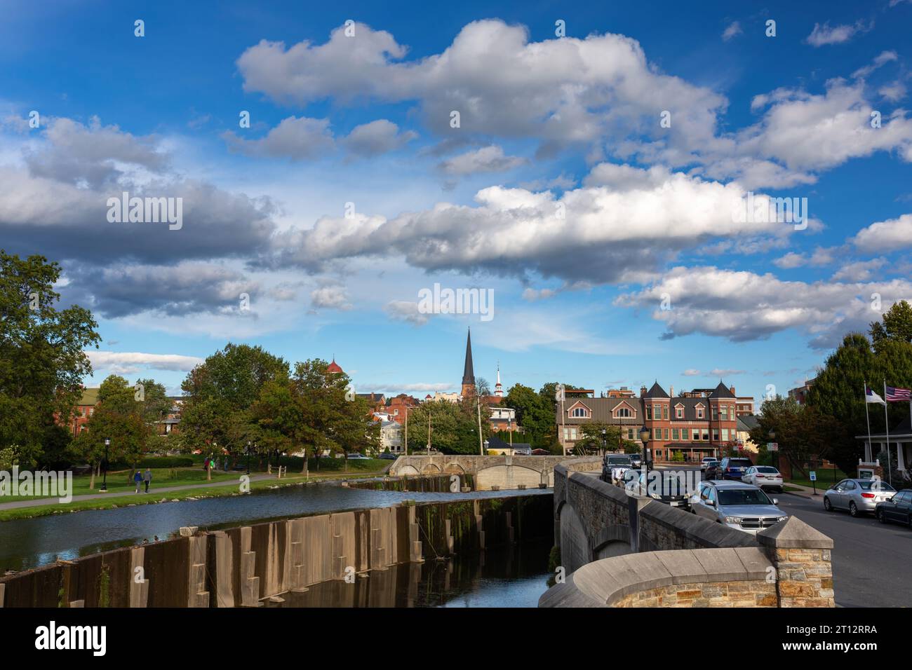 Downtown frederick maryland hi-res stock photography and images - Alamy
