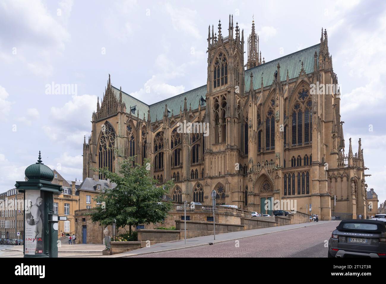 Cathedral of Saint Stephen in Metz Stock Photo - Alamy