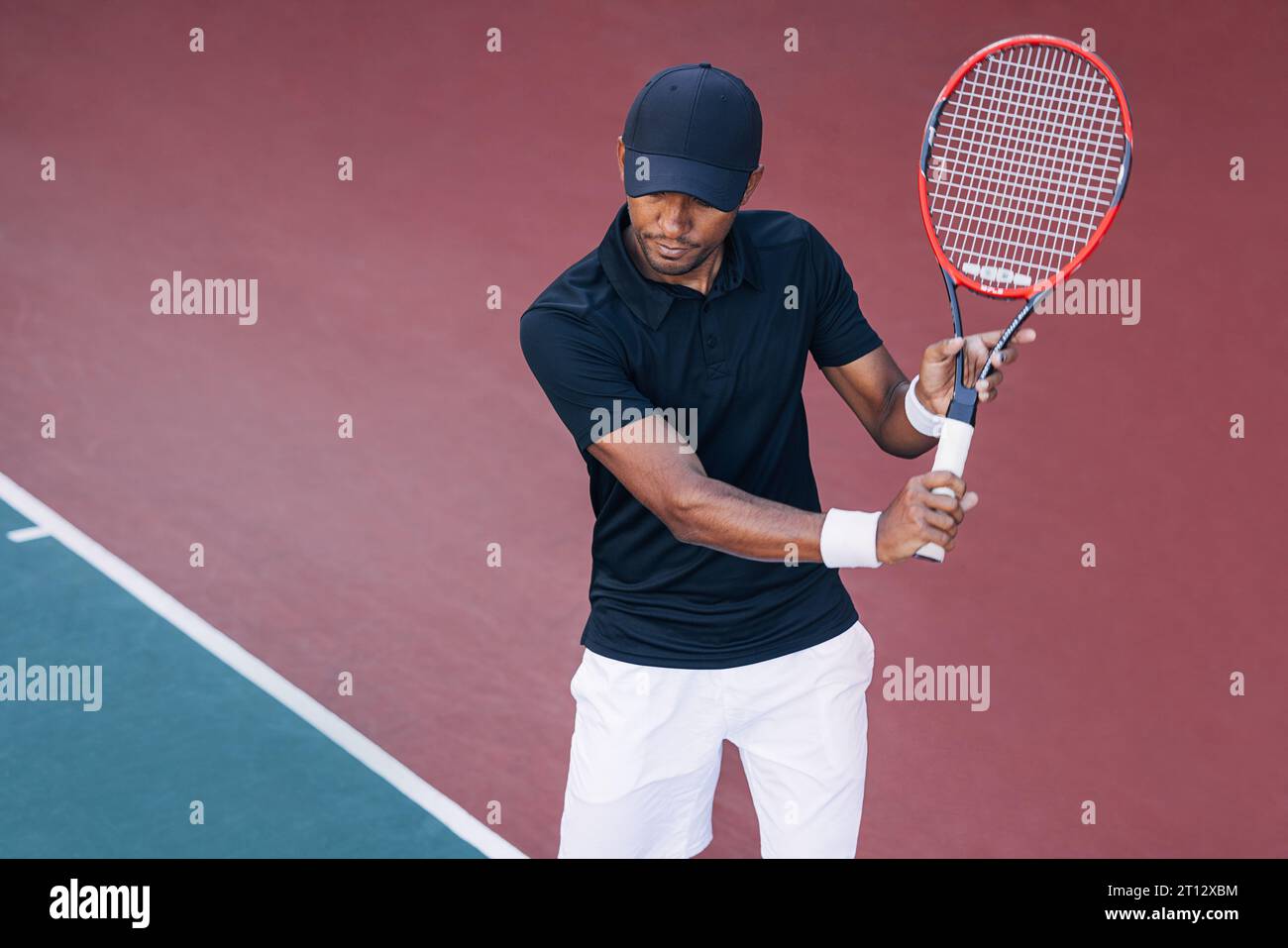 Professional tennis player holding hi-res stock photography and images ...