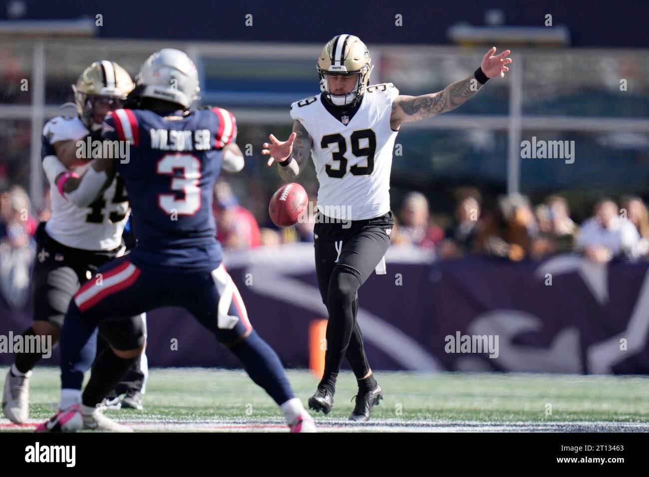 New Orleans Saints punter Lou Hedley (39) during an NFL football game ...