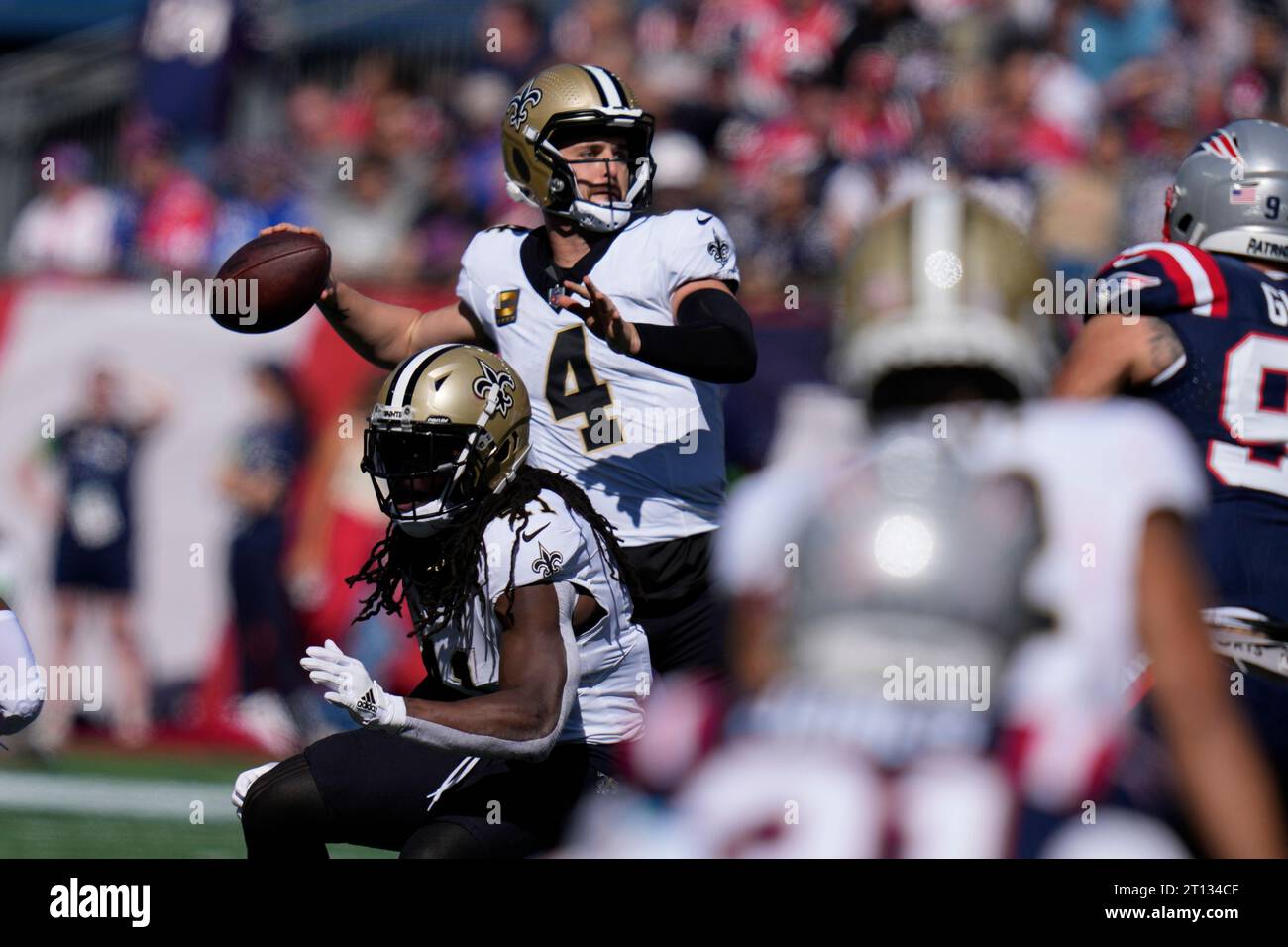 New Orleans Saints quarterback Derek Carr (4) during an NFL football ...