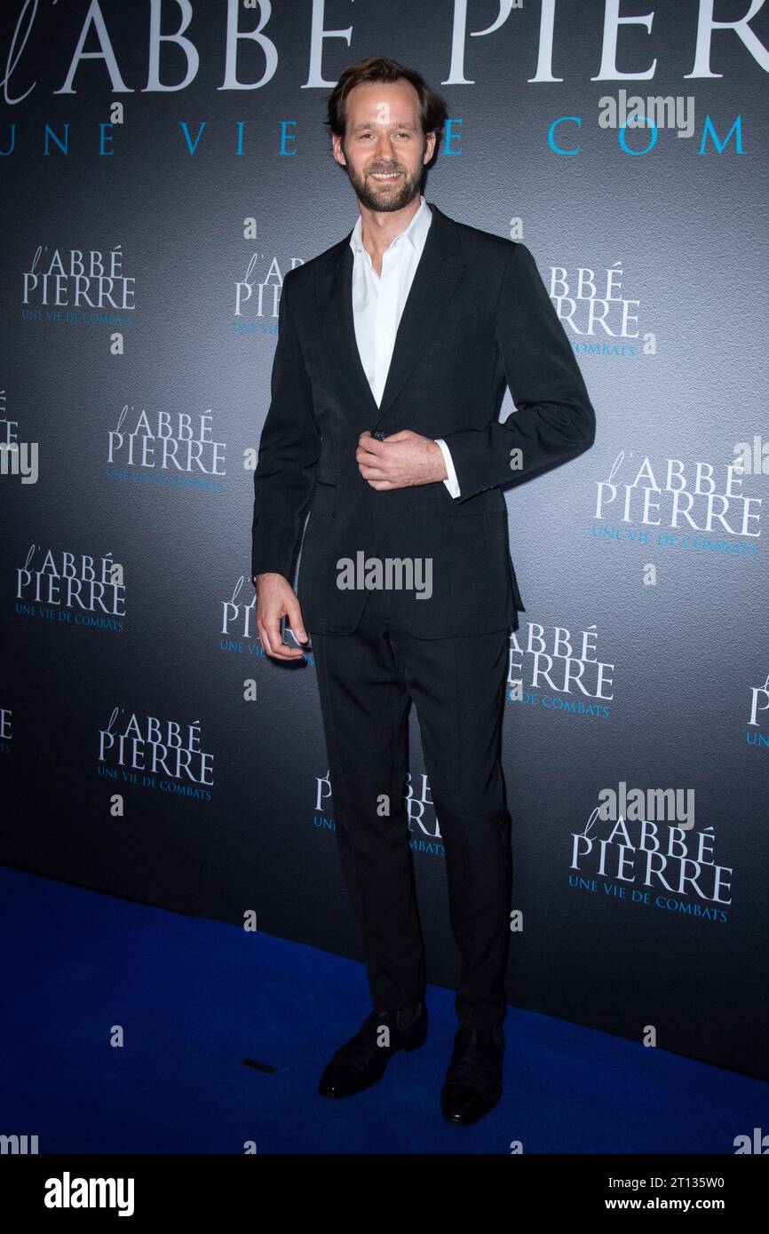 Benjamin Lavernhe attending the L'Abbe Pierre, Une Vie De Combats ...