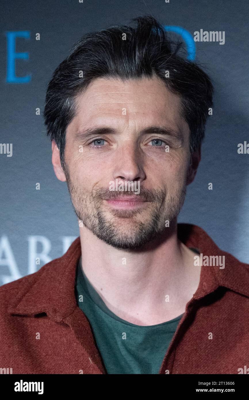 Raphael Personnaz attending the L'Abbe Pierre, Une Vie De Combats ...