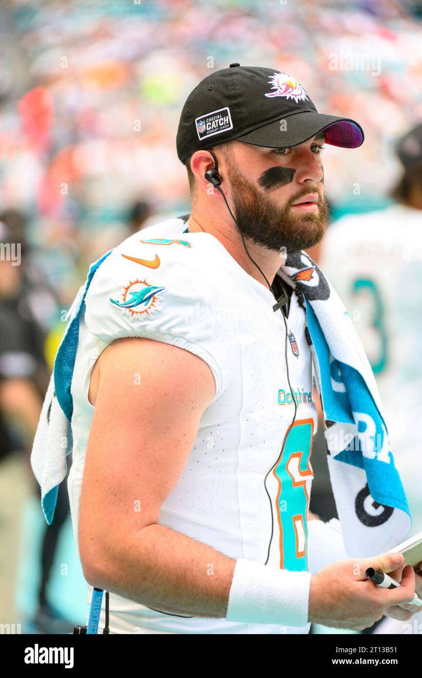 Miami Dolphins quarterback Skylar Thompson (6) walks on the sidelines ...