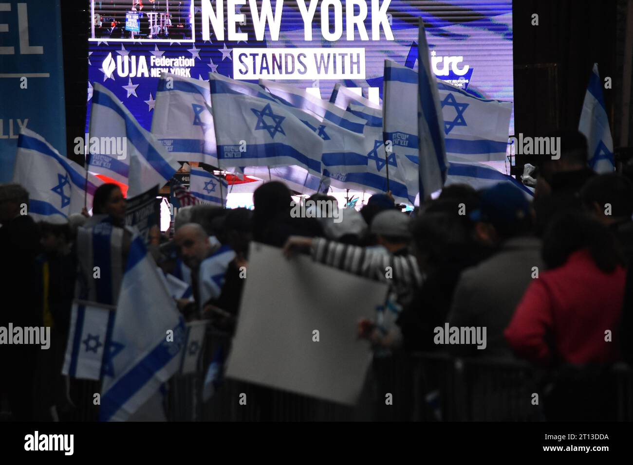 Manhattan, United States. 10th Oct, 2023. Attendees rally in support of ...