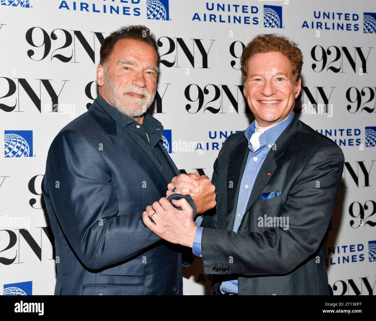 Arnold Schwarzenegger poses backstage with 92NY's Tom Kaplan before his ...