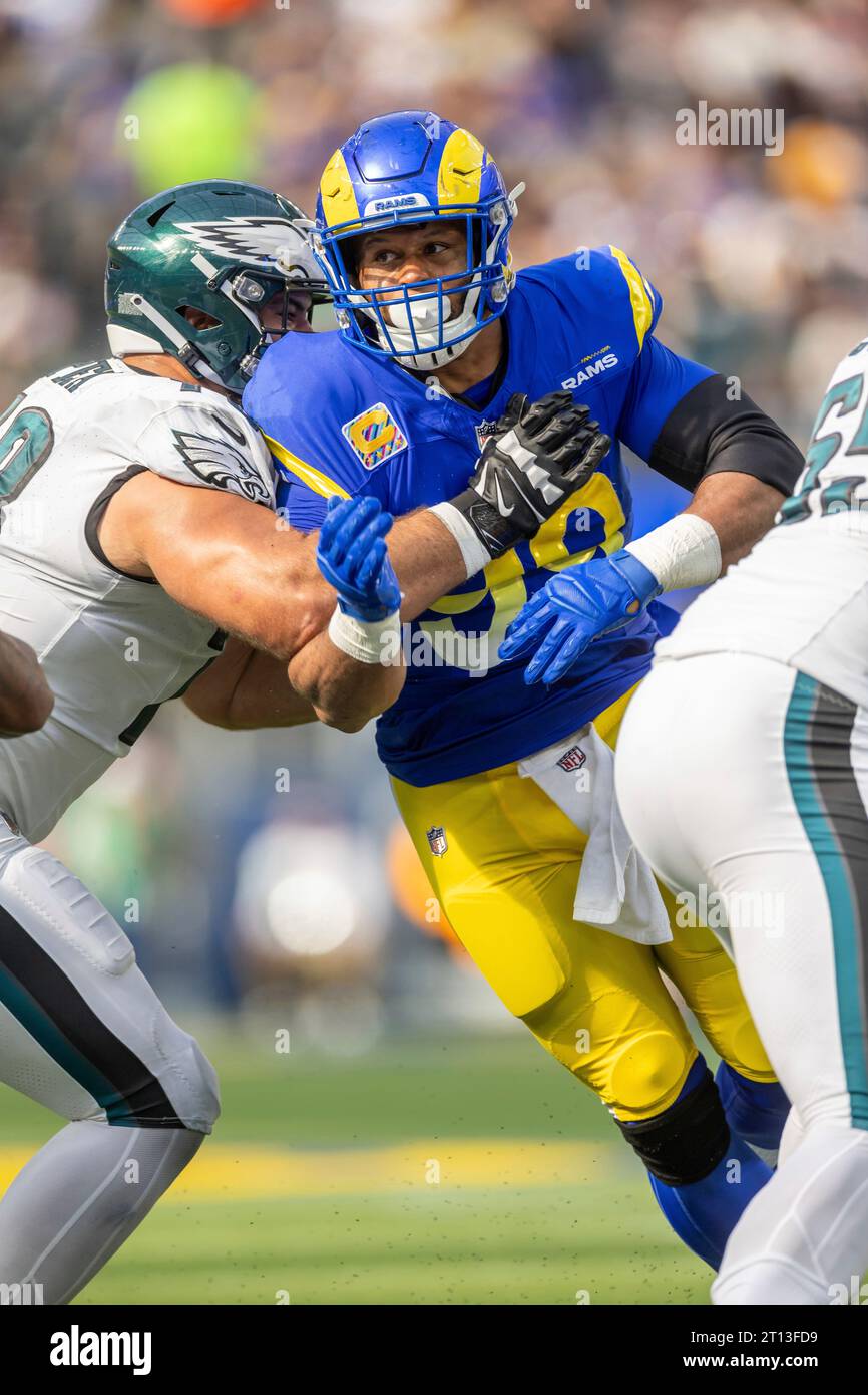 Los Angeles Rams defensive tackle Aaron Donald (99) rushes against the ...