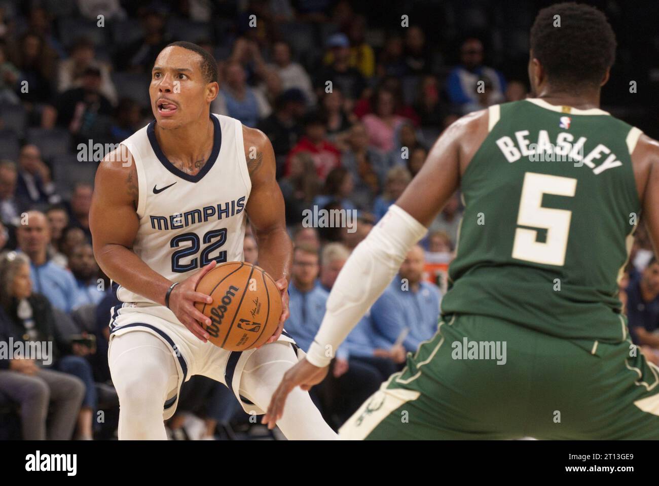 Memphis Grizzlies guard Desmond Bane (22) drives to the basket as ...