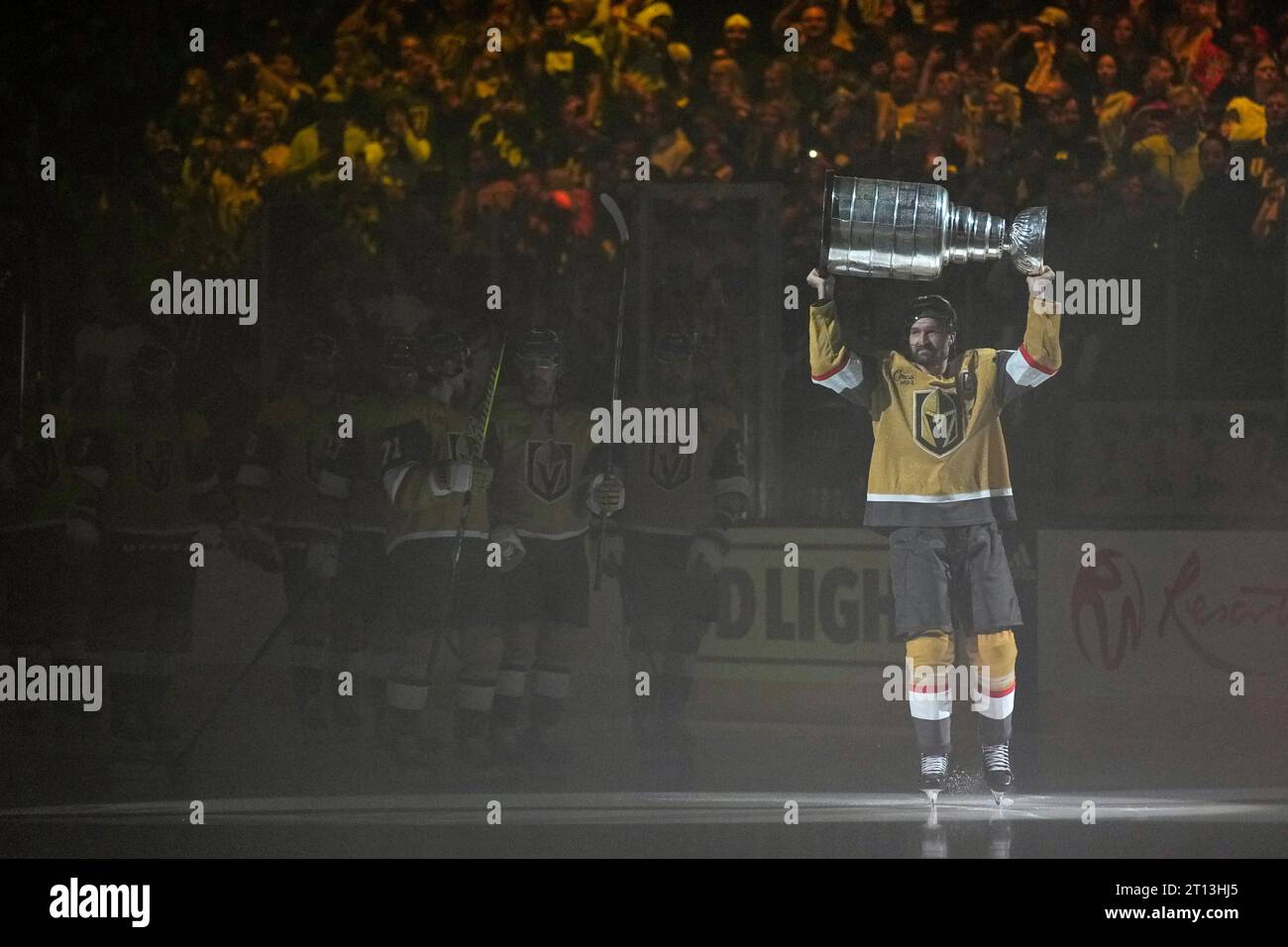 Vegas Golden Knights right wing Mark Stone (61) holds up the Stanley ...