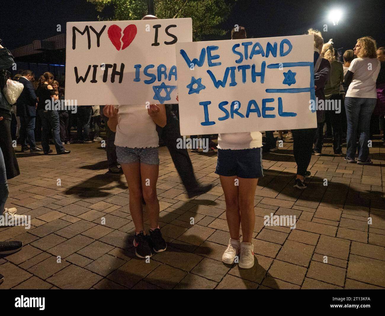 Sandy Springs, Georgia, USA. 10th Oct, 2023. Thousands gather in ...