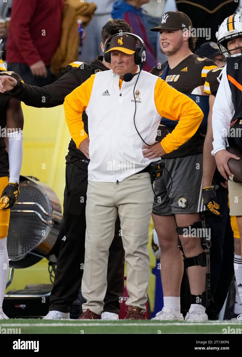 Wyoming head coach Craig Bohl in the first half of an NCAA college ...