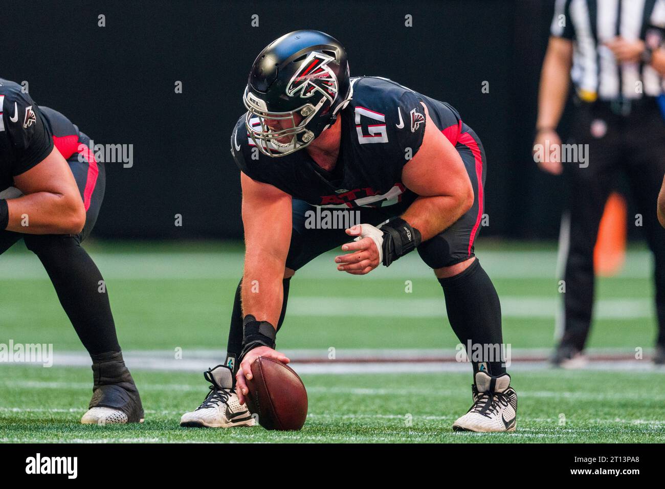 Atlanta Falcons center Drew Dalman (67) lines up during the first half ...