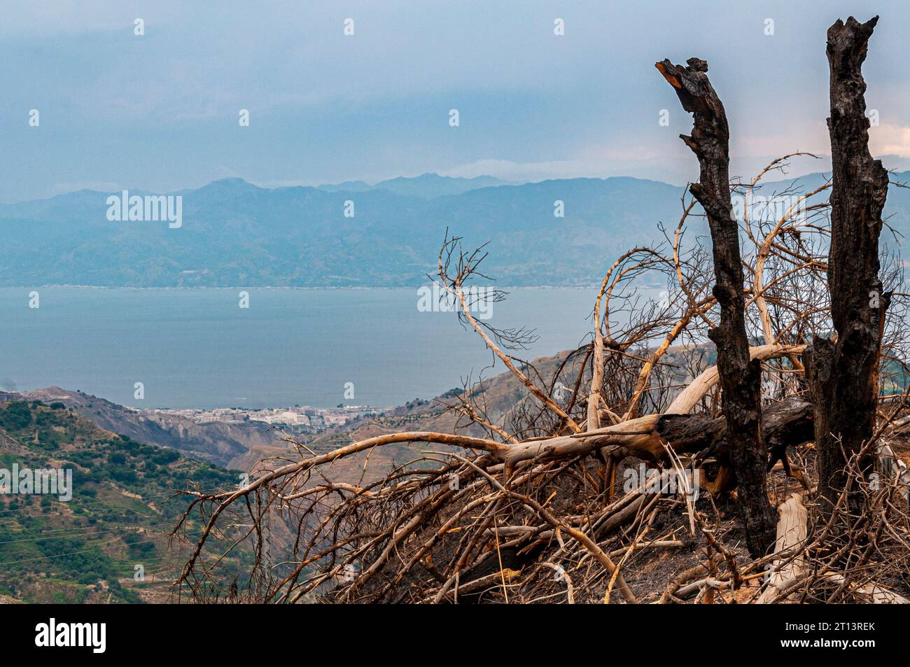 Panorama of the Strait of Messina after the fire in Calabria Stock ...