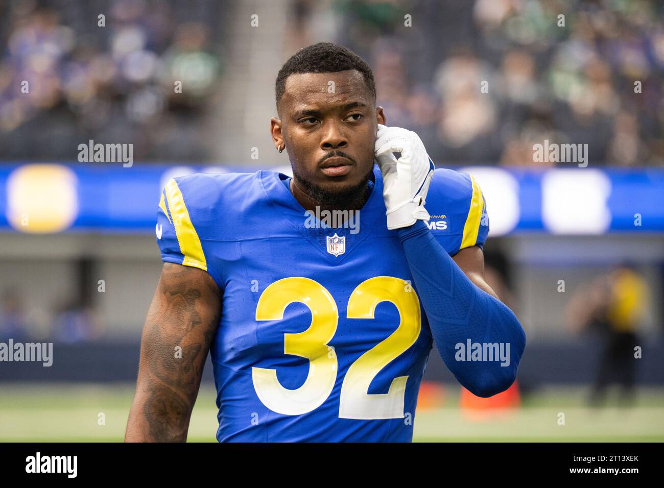 Los Angeles Rams linebacker Ochaun Mathis (32) walks back to the locker ...