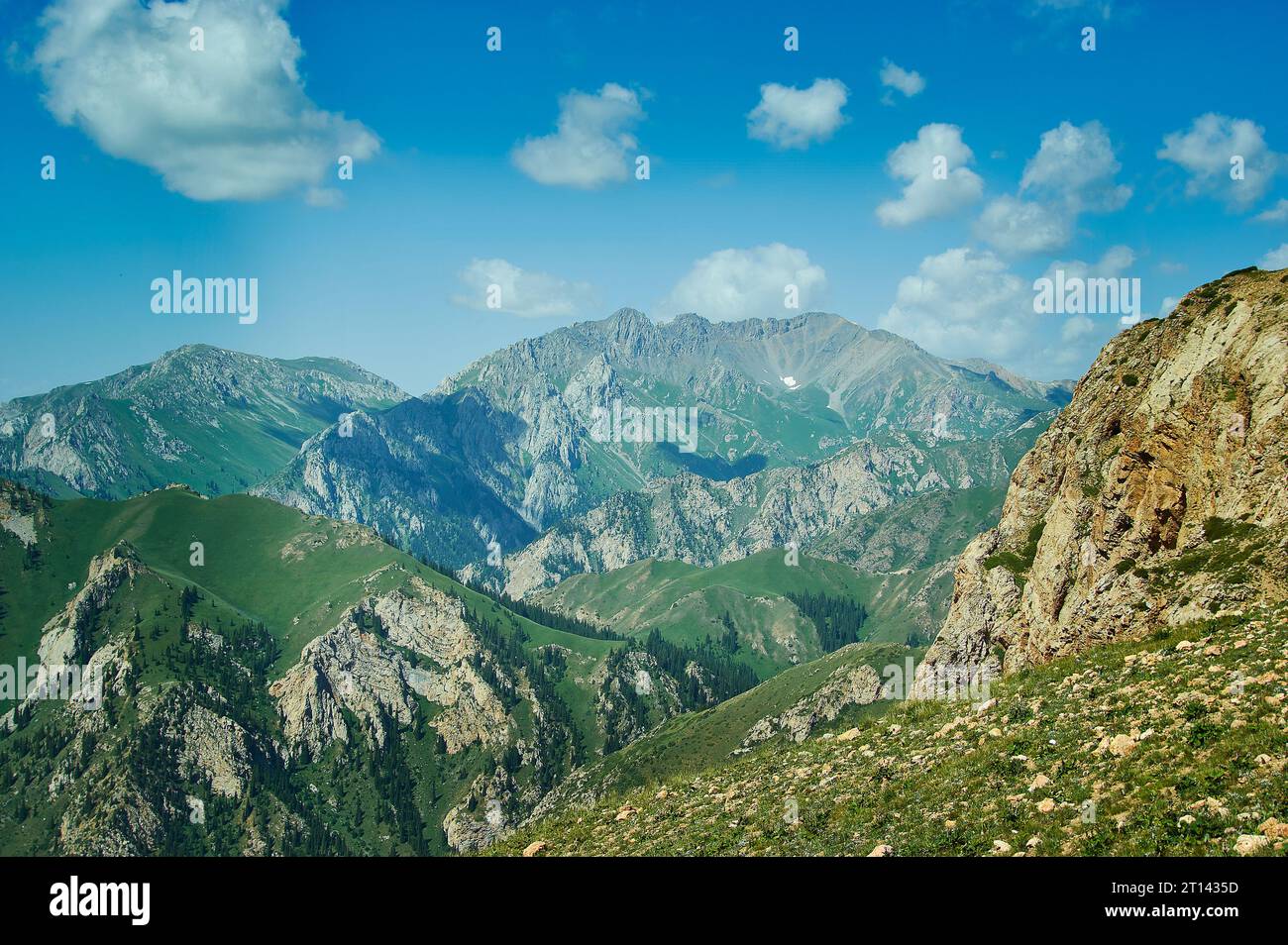 Moldo-Ashuu pass district of Son-Kul Region in western Kyrgyzstan Stock ...
