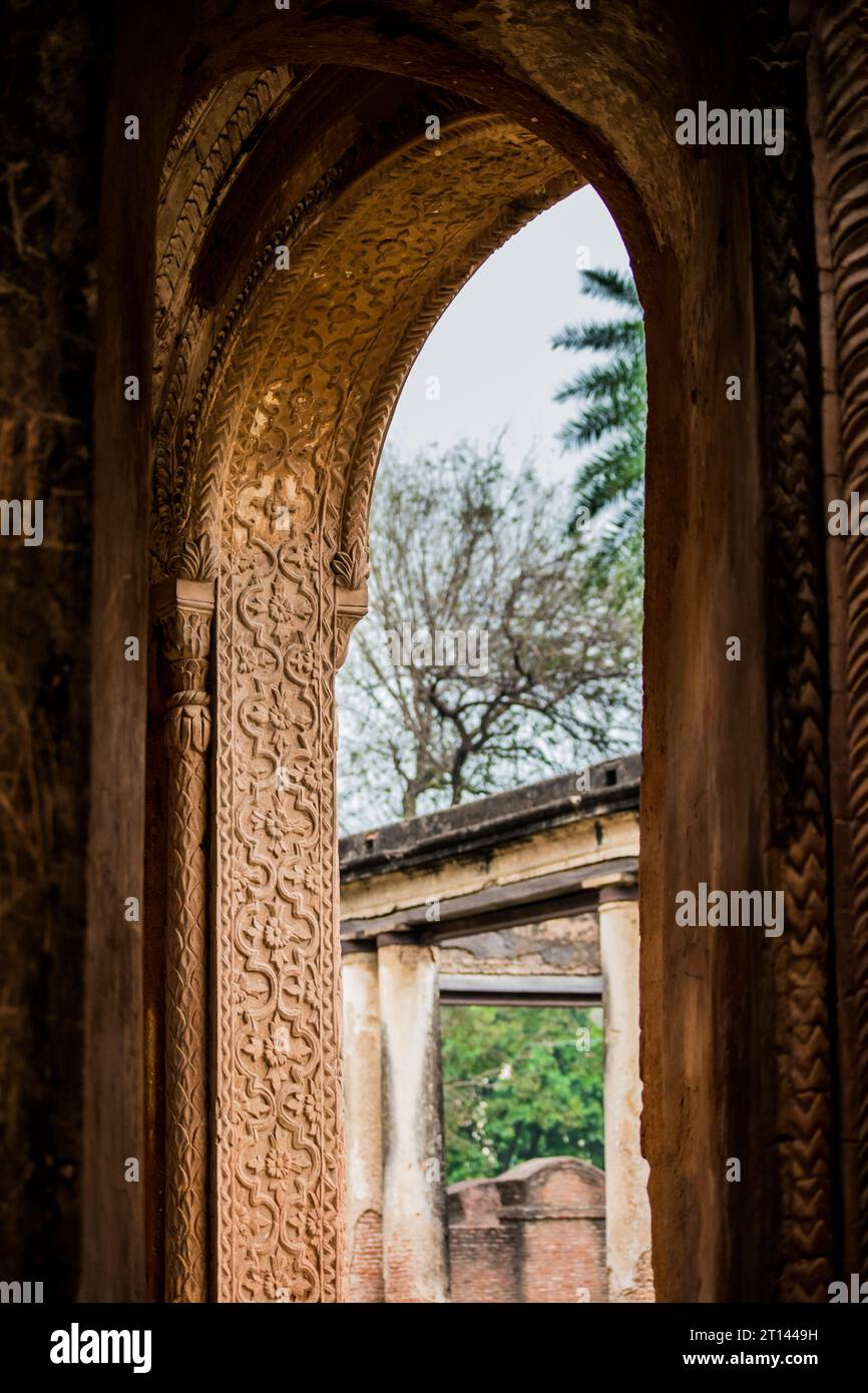 The textured gateway entrance of British Residency in Lucknow City ...