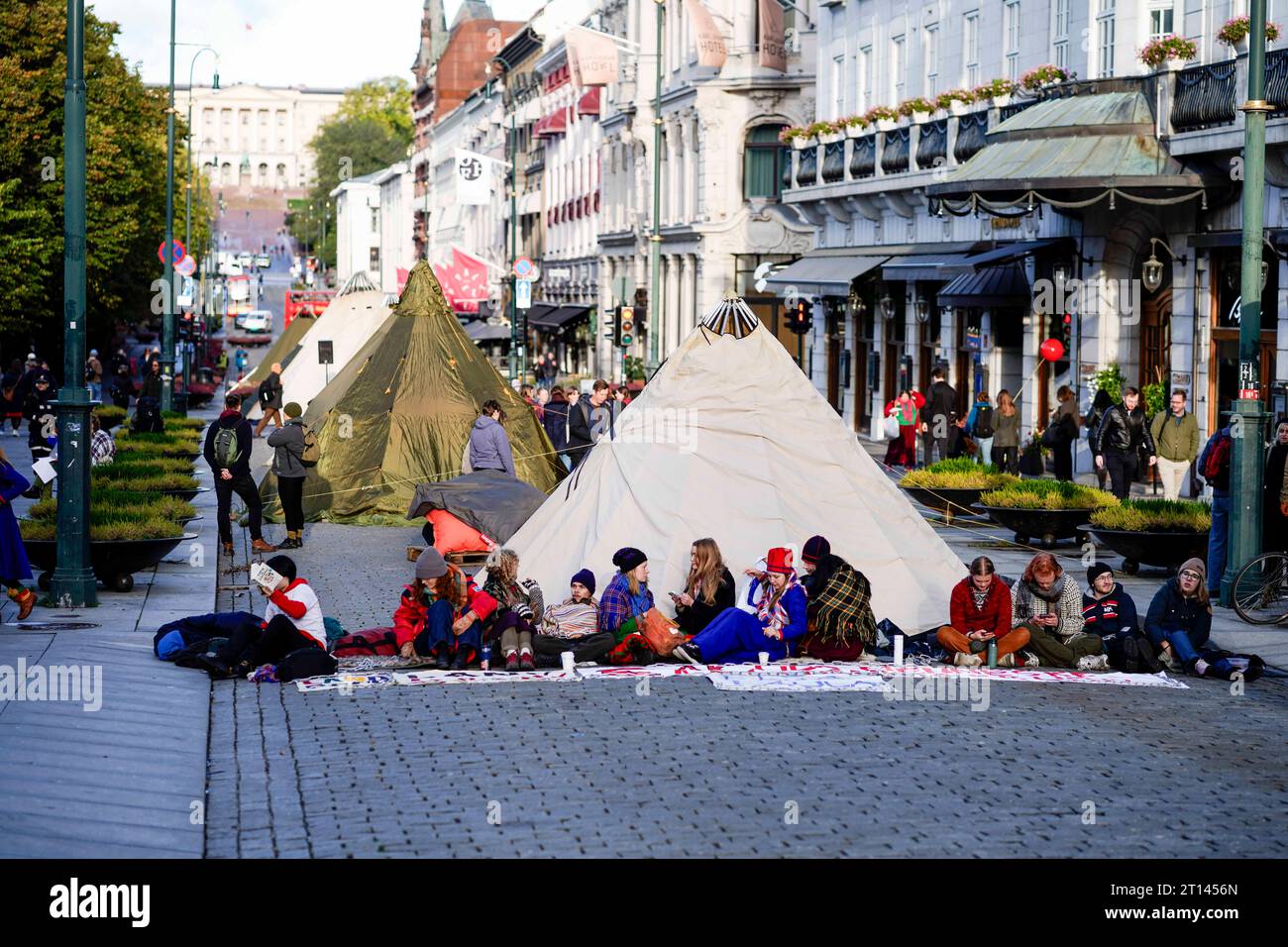 Karl johans gate 11 hi-res stock photography and images - Alamy