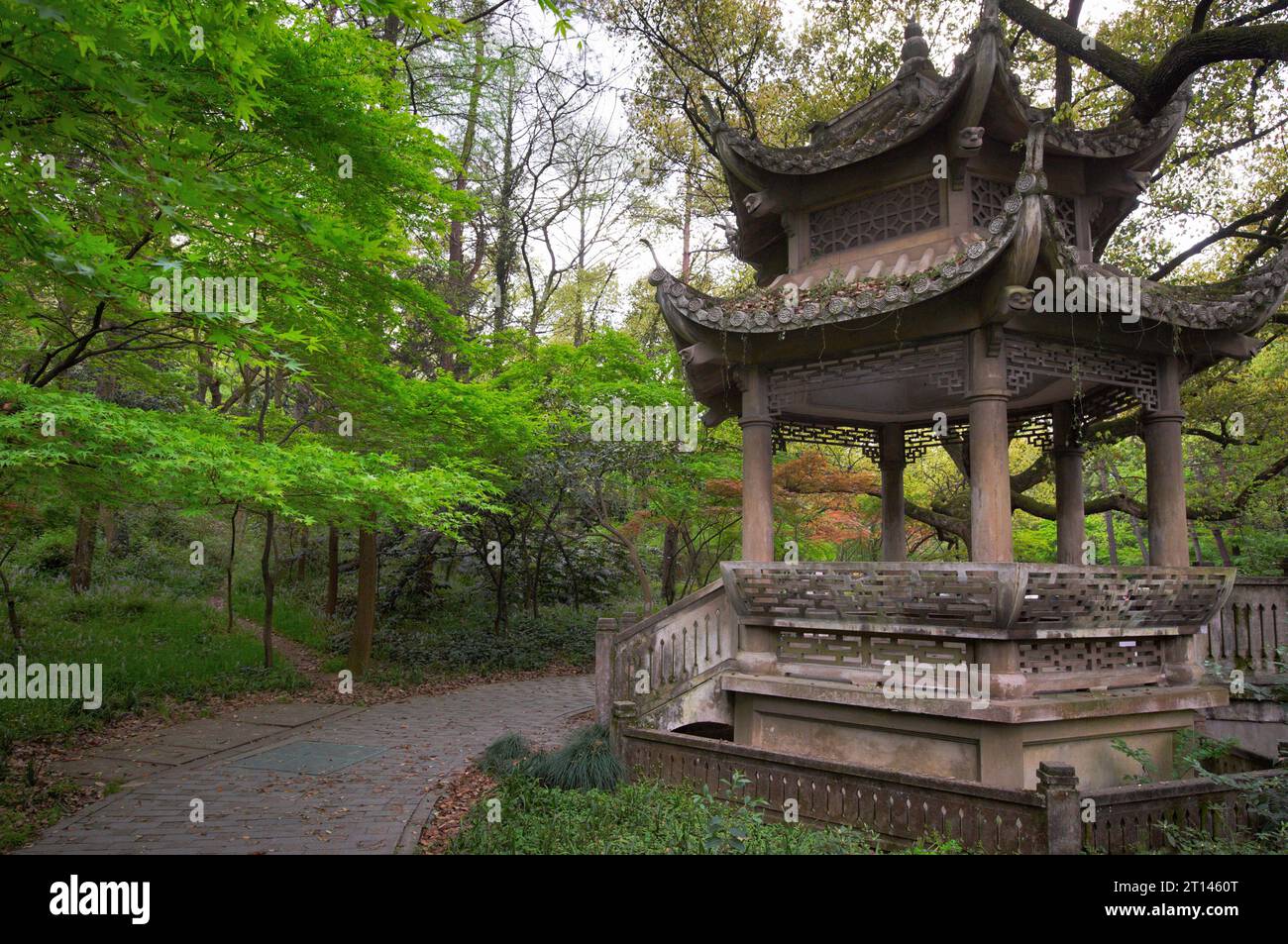 Traditional Chinese gazebo on the coast of West Lake, popular public ...