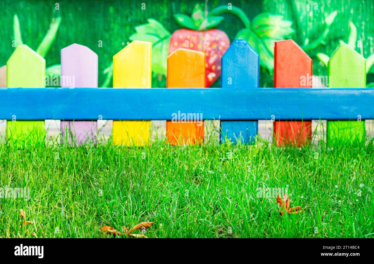 Wooden palisade hi-res stock photography and images - Alamy