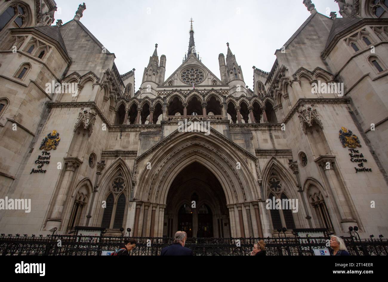 London, England, UK. 11th Oct, 2023. Royal Courts of Justice, the ...