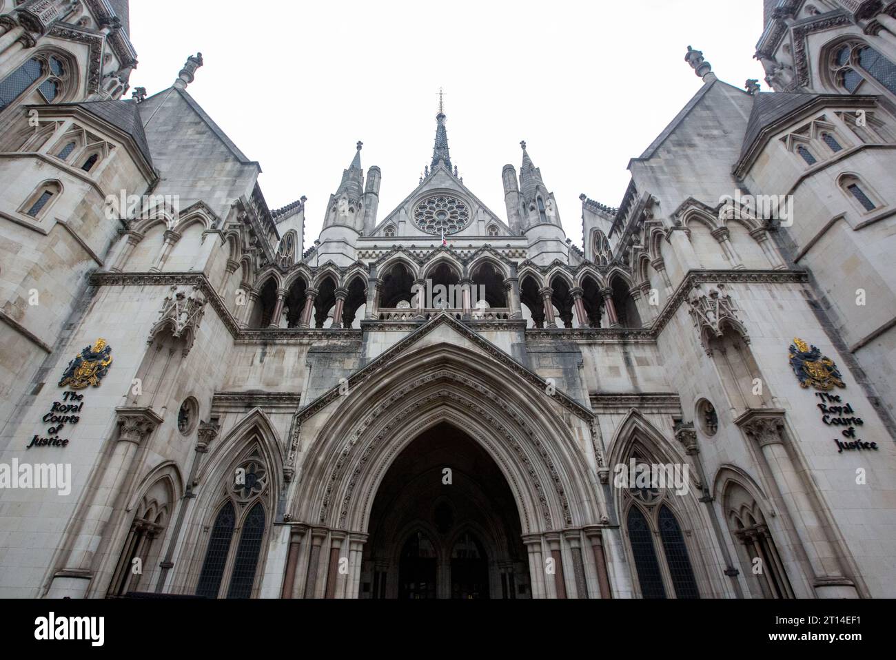 London, England, UK. 11th Oct, 2023. Royal Courts of Justice, the ...