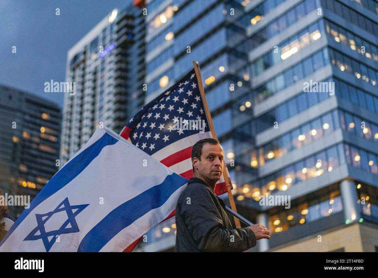 Pro-Israel demonstrators, proudly display both Israeli and American ...