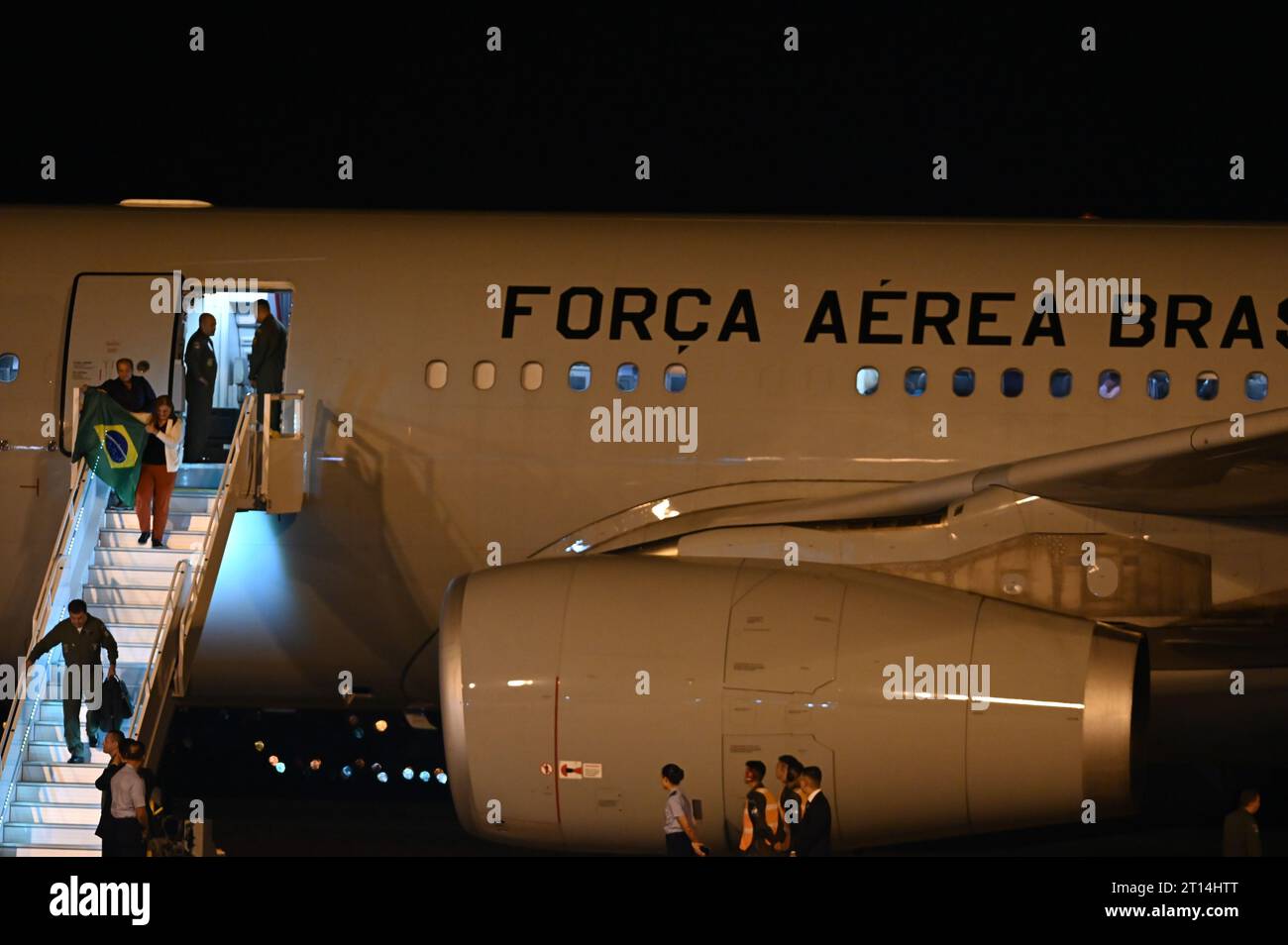 BRASÍLIA, DF - 11.10.2023: CHEGADA BRASILEIROS REPATRIADOS DE ISRAEL ...