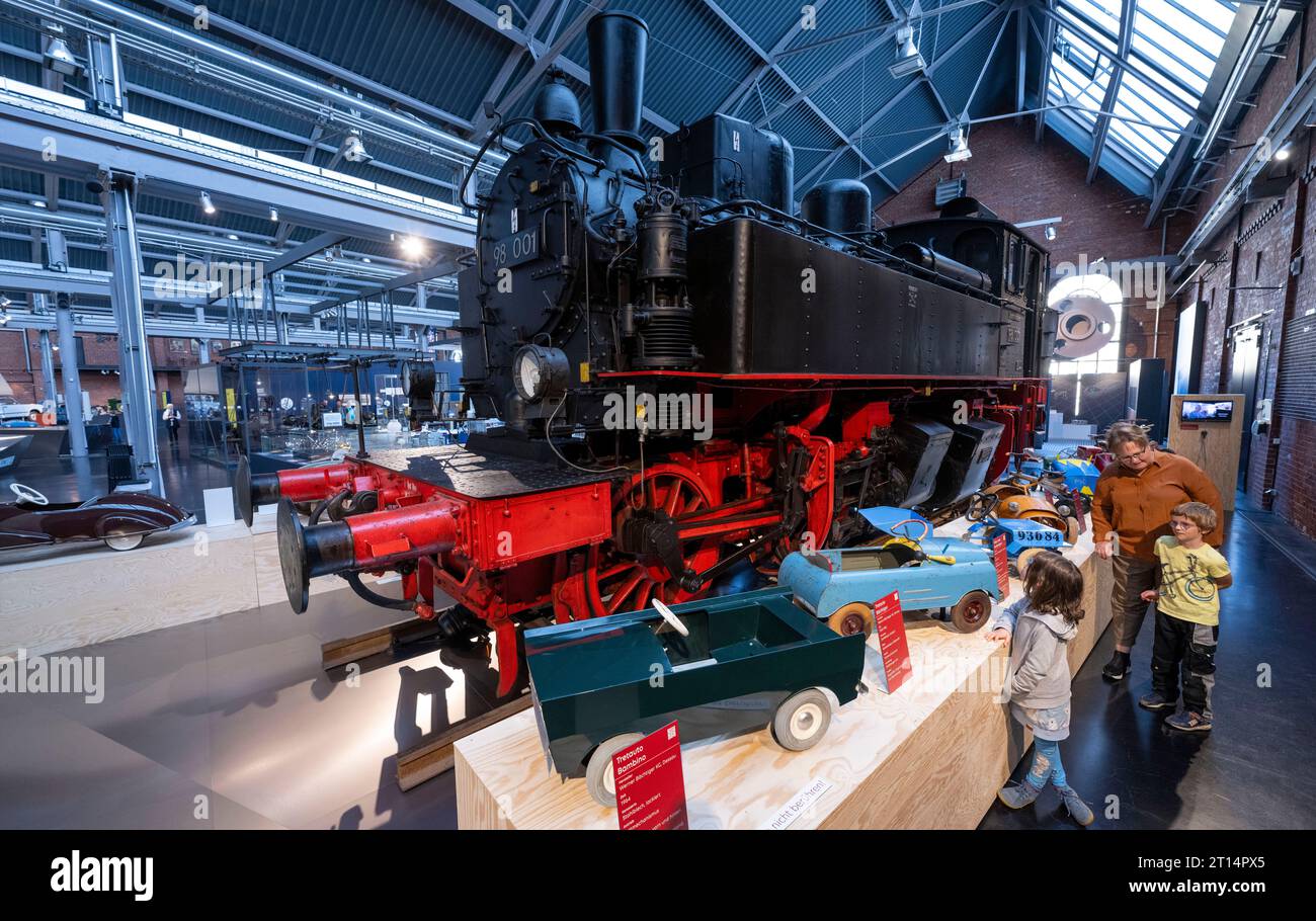11 October 2023, Saxony, Chemnitz: Children's vehicles are lined up ...