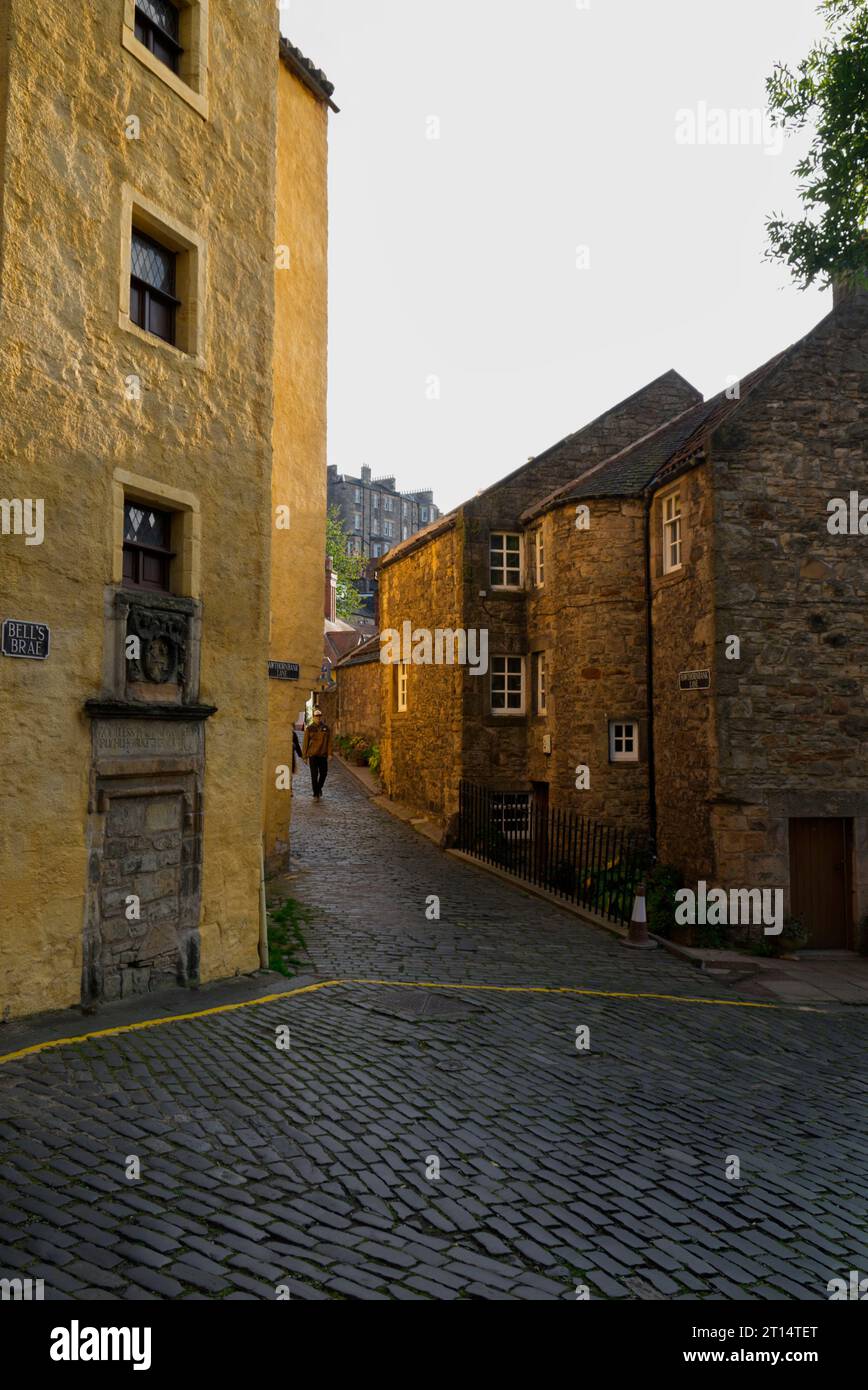 Cobbled streets of Dean Village, Edinburgh Stock Photo - Alamy